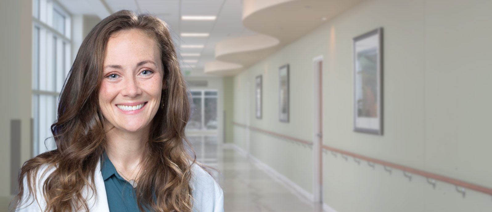 Deaconess - Kayla_Cash